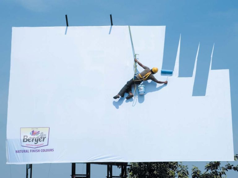 Creative Billboard Ads That Are Too Distracting