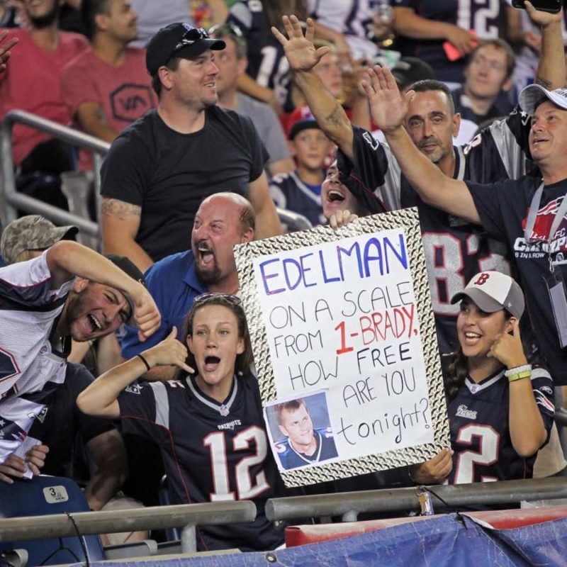 The Funniest Sports Signs You’ll Find on the Field – Page 37
