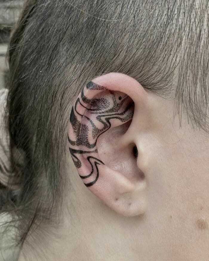 Cool Ear Tattoo Ideas for Everyone – Page 9