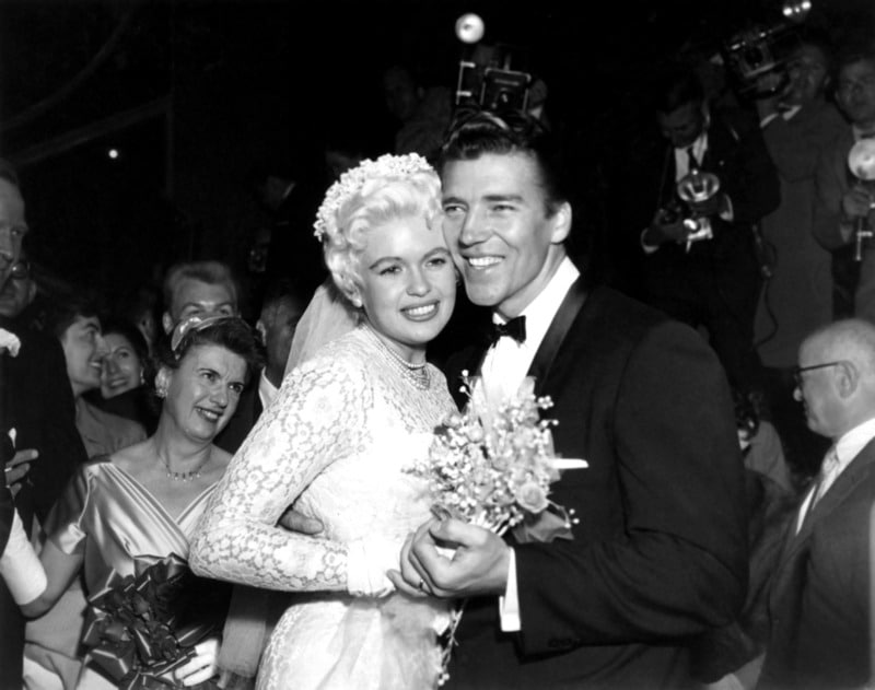 The Life Story of Jayne Mansfield: a Classic American Celebrity – Page 31