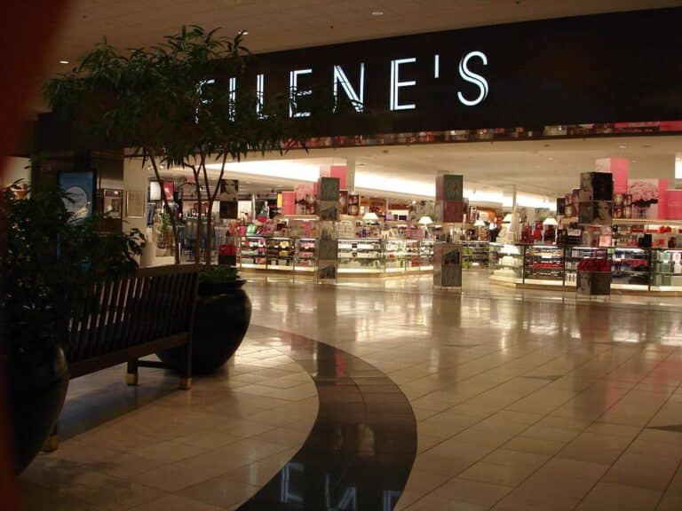 27 of the Oldest Department Stores in the U.S. (And Which Ones Are ...