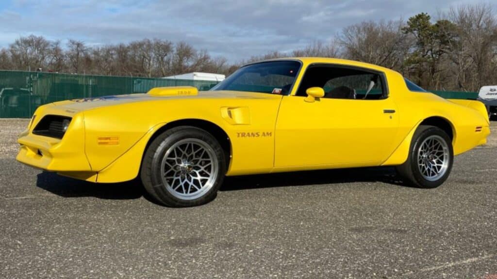 24 Cars from the 70s That Defined an Era of Cooler Transportation – Page 3
