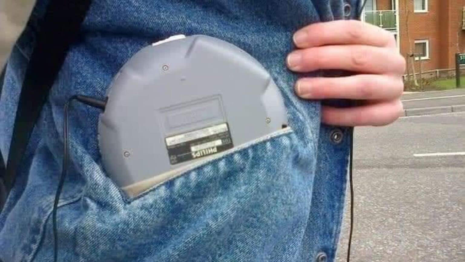 22 Forgotten Fads That Swept the Nation in the 80s and 90s – Page 16